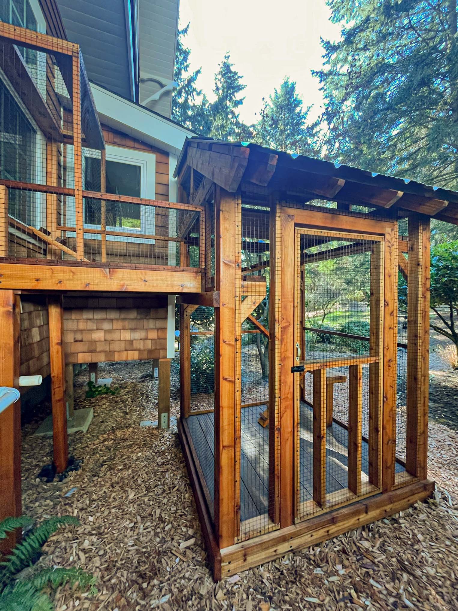 Spokane Catios | Cat Topia – Washington’s Custom Catio Builders
