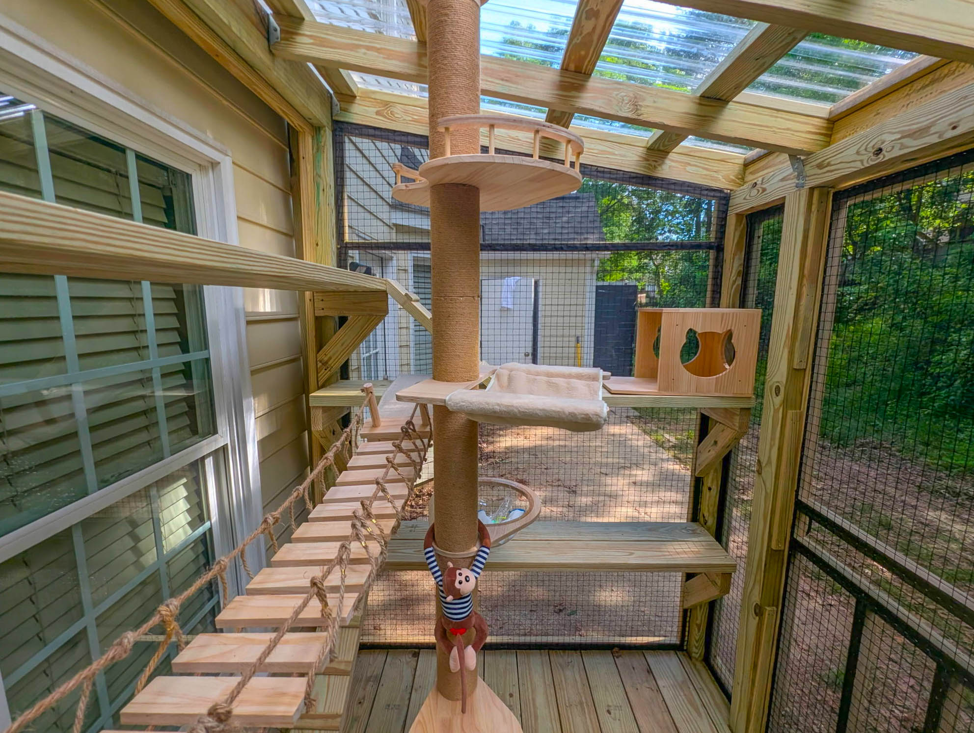 Outdoor Catio Bridge