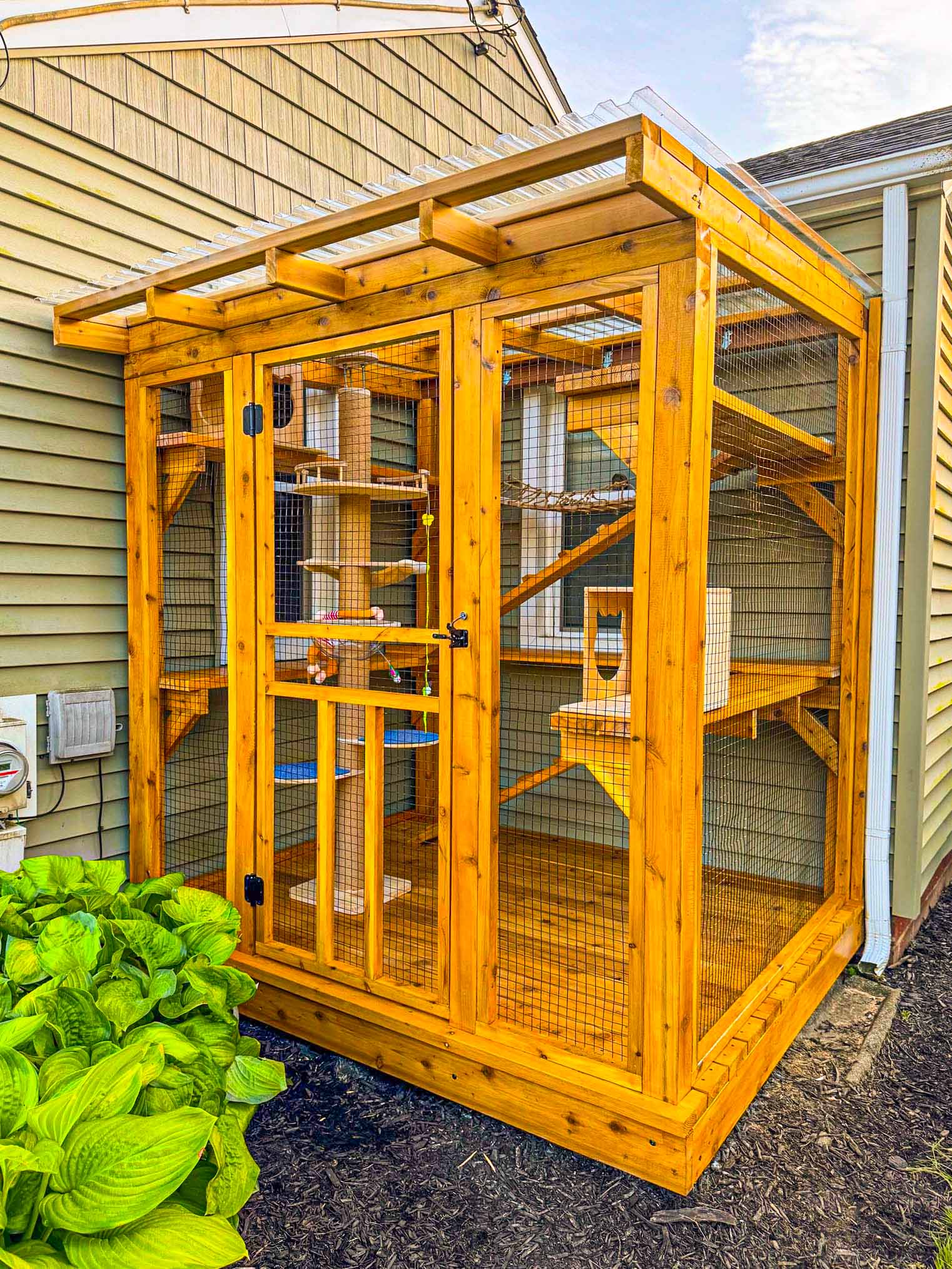 The Claw Chalet | Recent Catio Build in Akron, Ohio - Cat Topia
